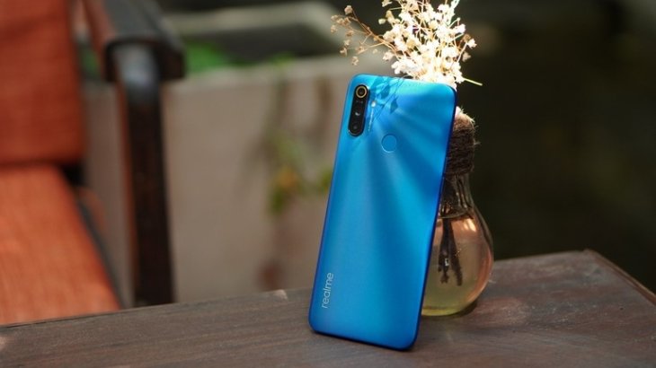 Realme C3 Review: Decent Design, Great Gaming Performance & Battery ...