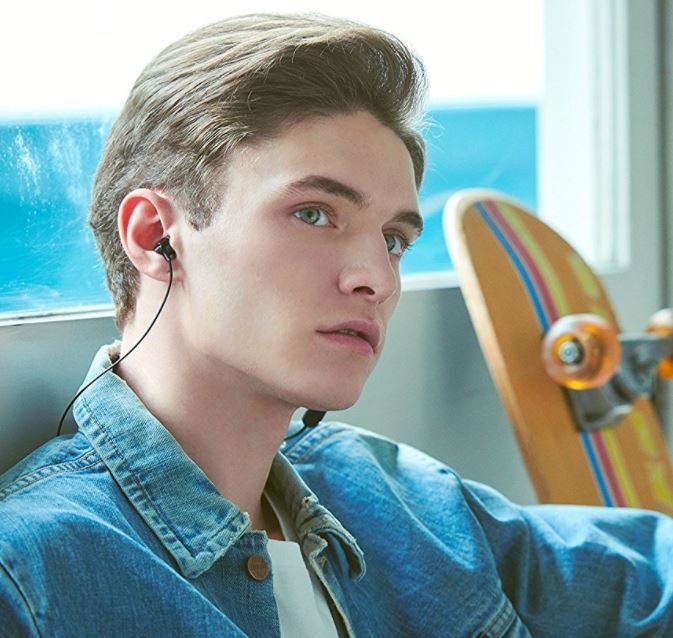 New Sony WI-C200 And WI-C310, Support Siri And Google Assistant ...